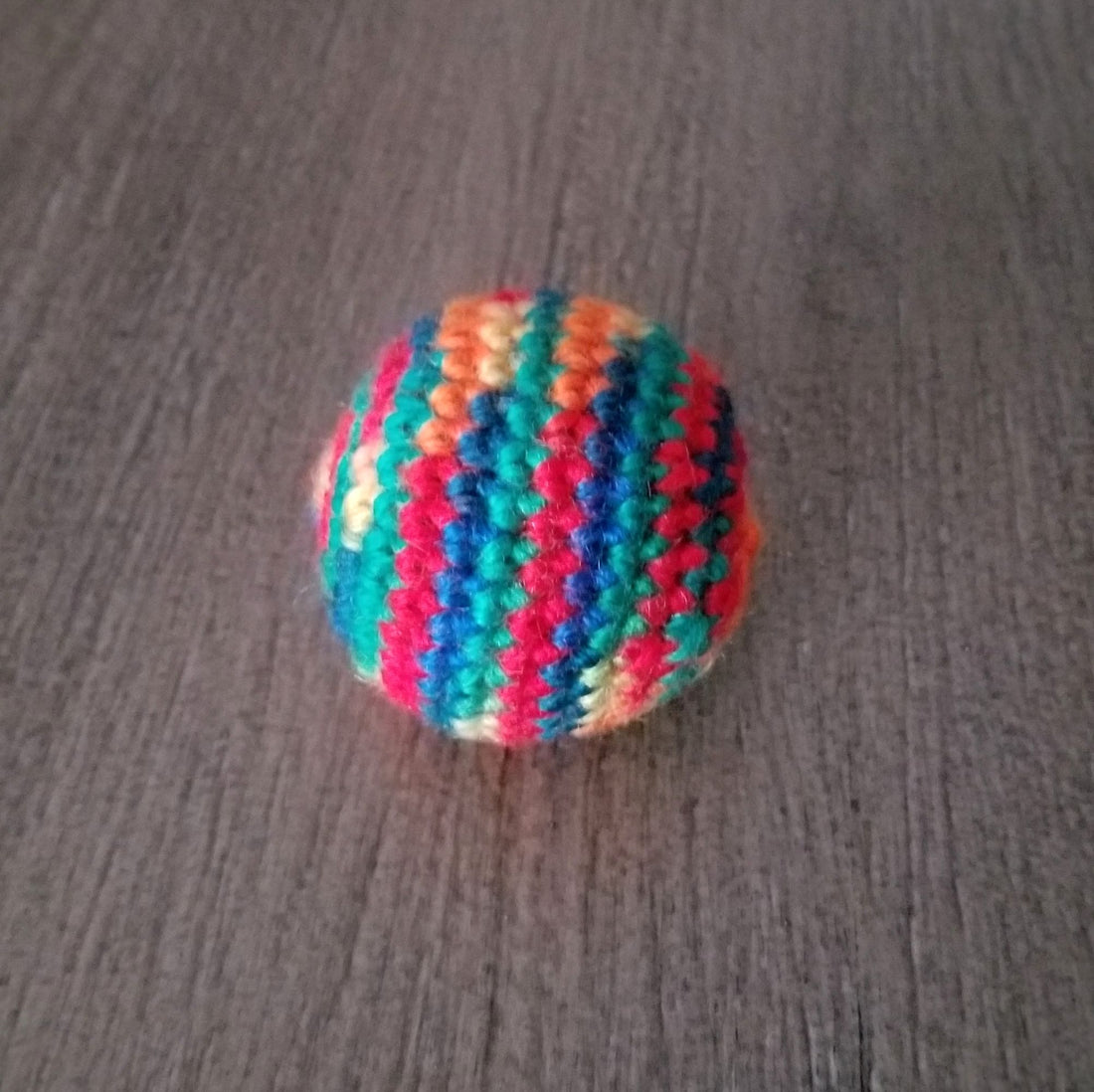 Ball Cat Toy Crochet Pattern PDF – HCK Crafts
